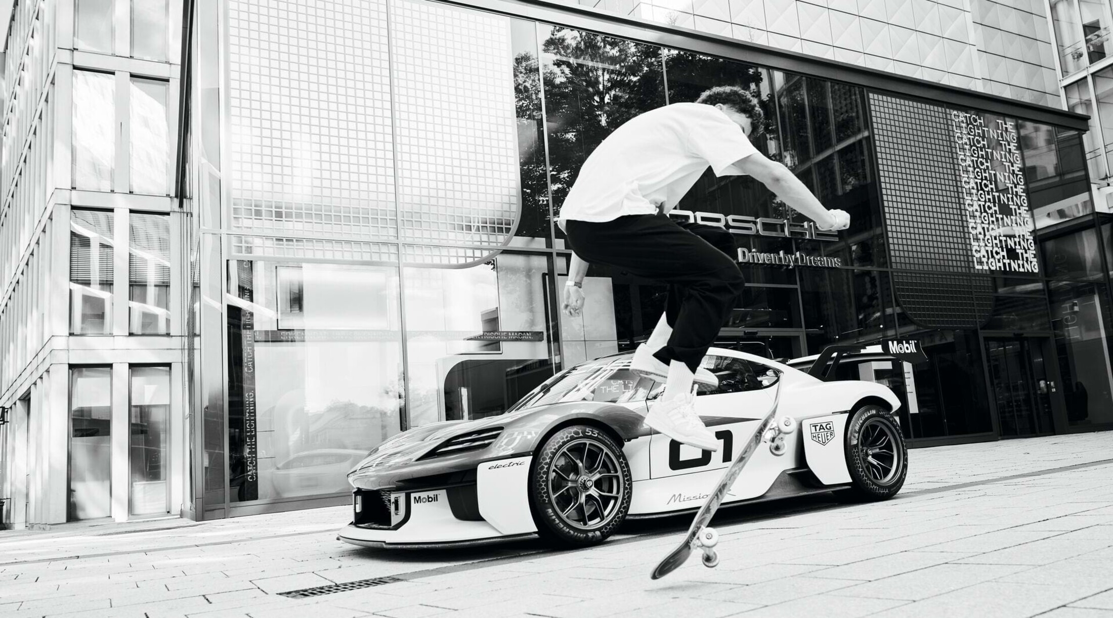 ramp.space - World's best luxury magazines